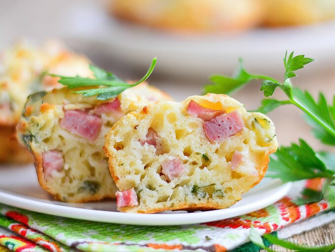 Wytrawne babeczki świetnie smakują dzięki 2 dodatkom. Są idealne na ...